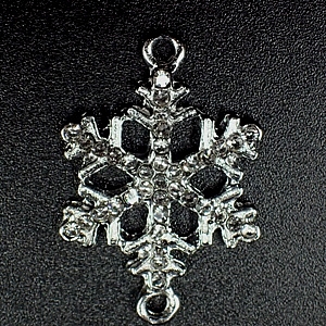 Snowflake-charm-silver-1 - www.thesouthamptonbeadshop.co.uk